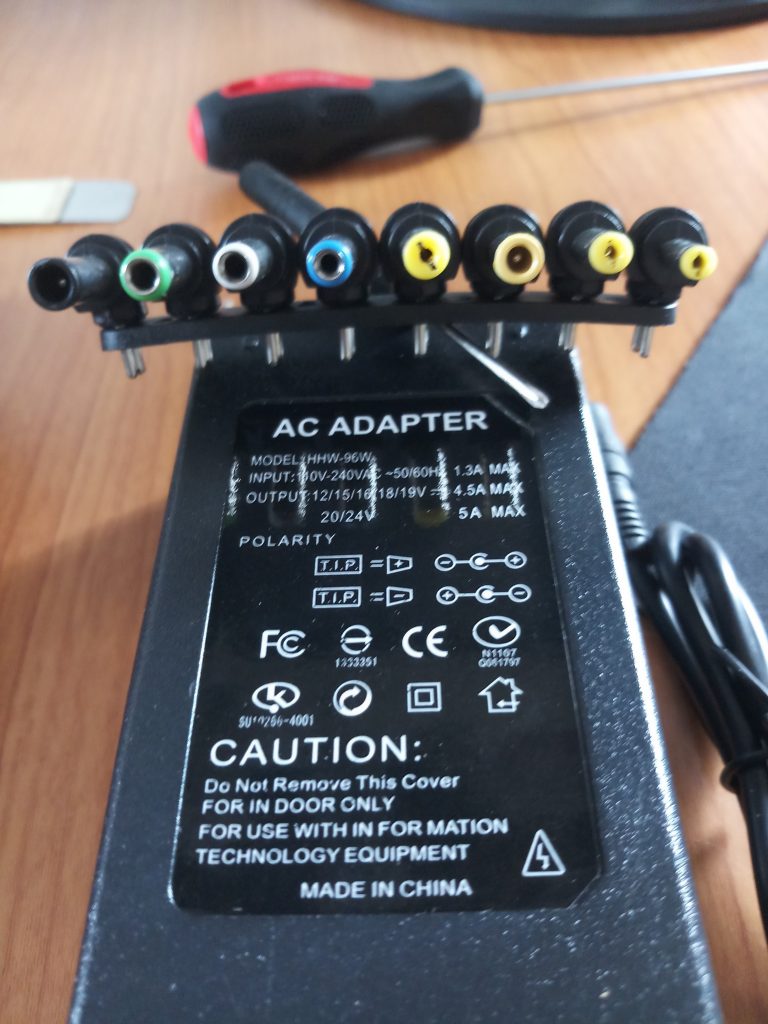 Laptop Multi Charger new - Mygadgetslk