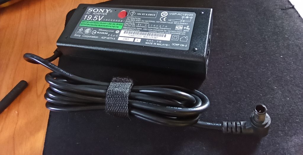 sony laptop charger new - Mygadgetslk